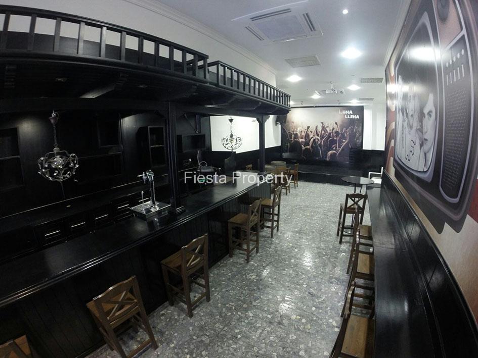 Fabulous music bar with apartment and storerooms On Malaga City ...